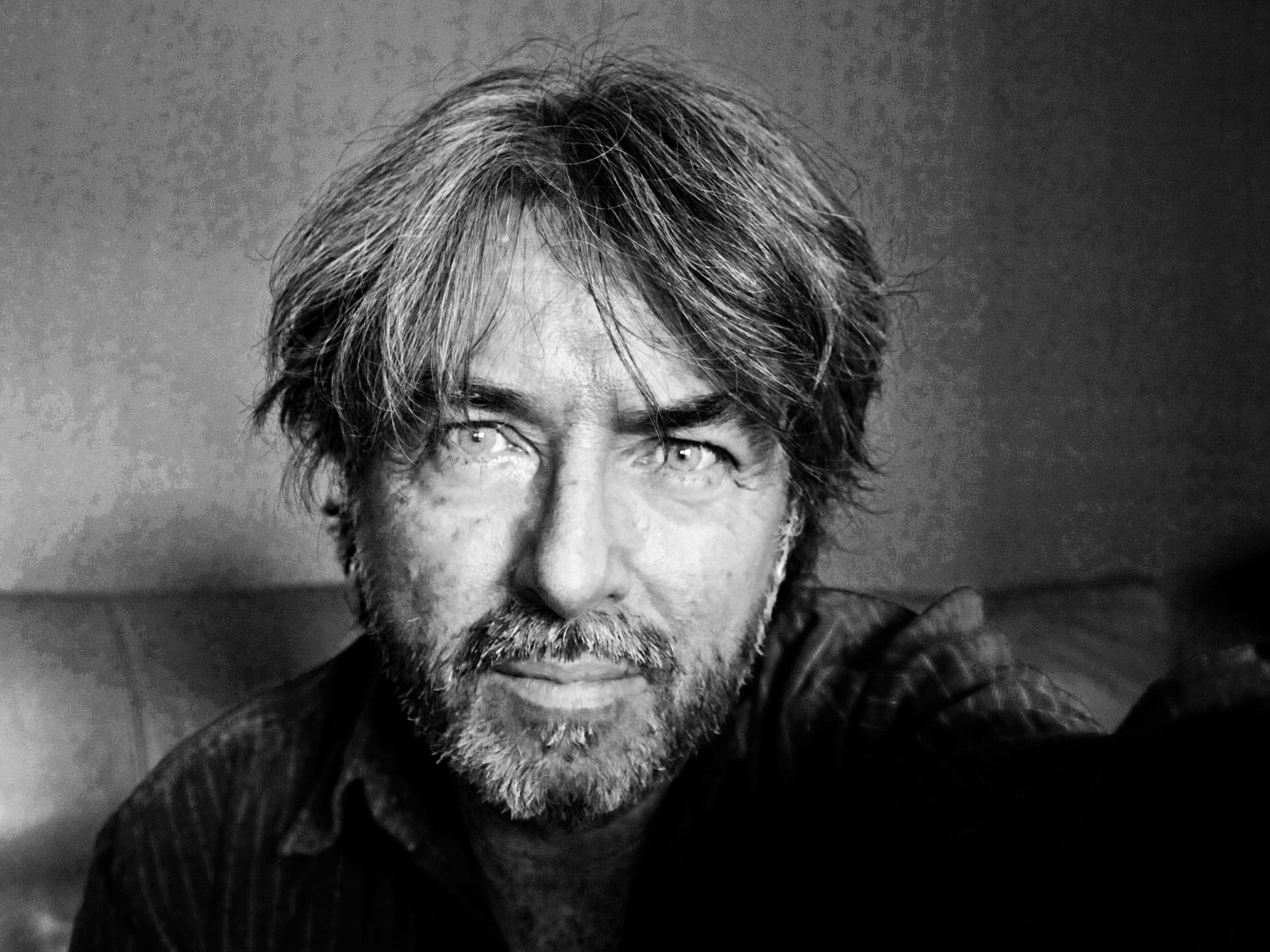 Artiste français expressionniste, peintre plasticien. Portrait de Pilip